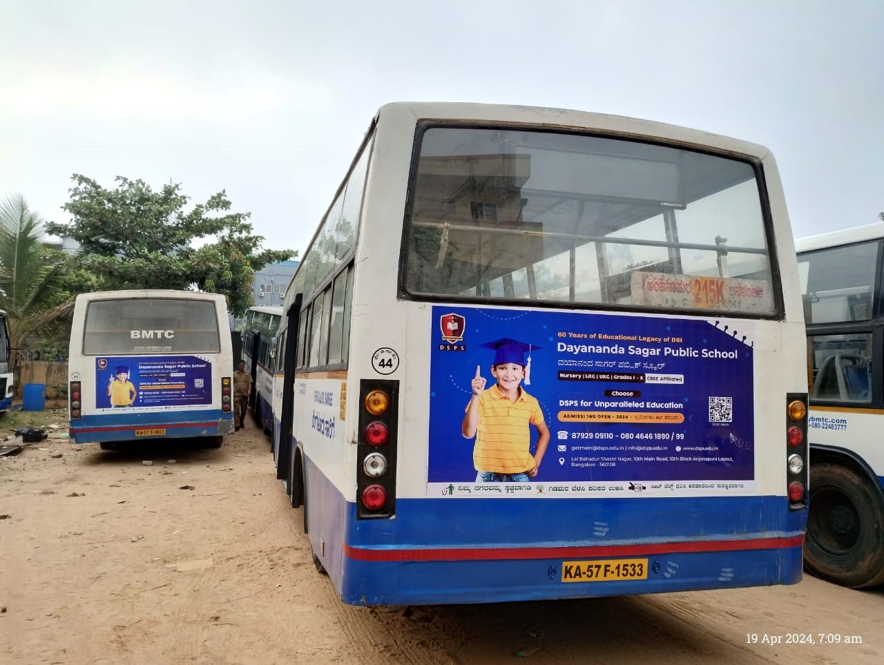 Bus Advertising » Humming Bird Communications - Best Advertising Agency ...